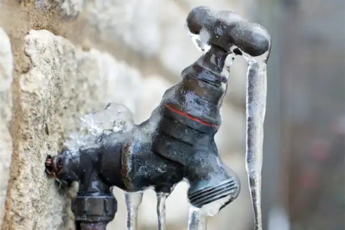 Kansas City Frozen & Burst Pipe Repair In Overland Park | Dick Ray Plumber